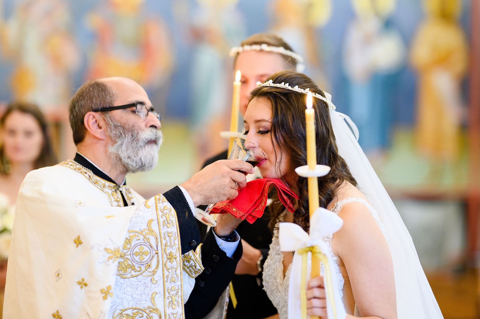 A Step-by-Step Guide to the Greek Orthodox Wedding Ceremony ...